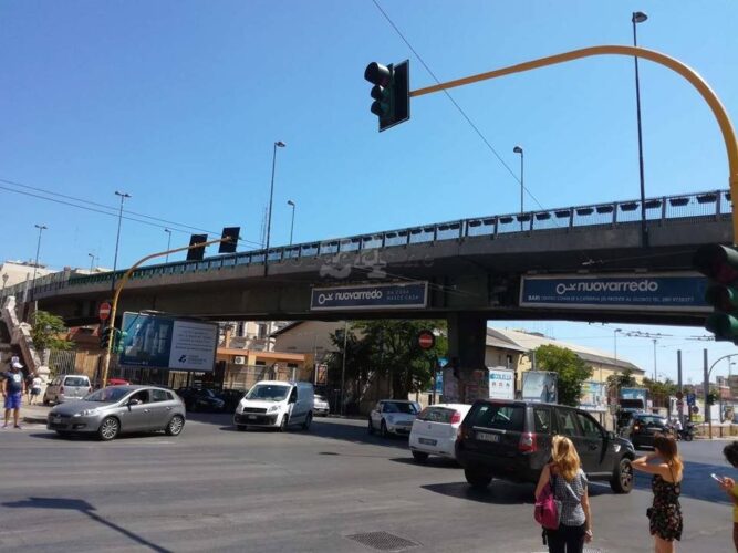 Bari, semafori spenti e traffico in tilt stamattina tra via Capruzzi e ...
